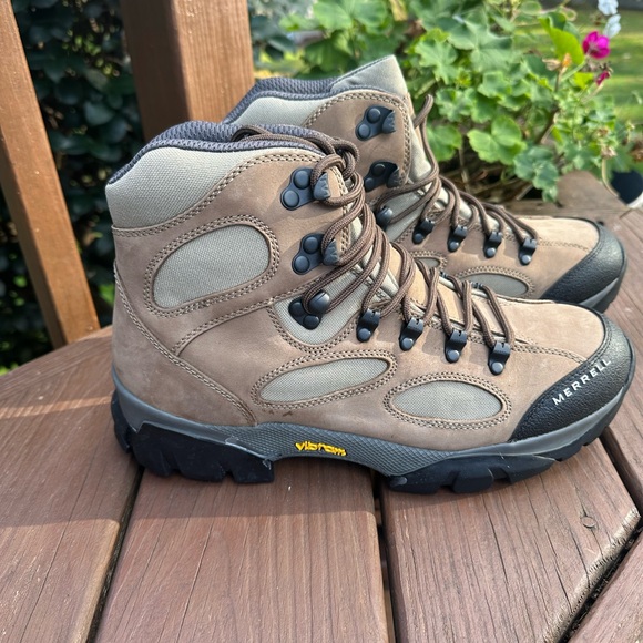 Merrell | Shoes | Merrell Mens Tan And Black Outdoor Boots | Poshmark